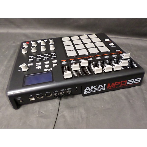 Used Akai Professional MPD32 MIDI Controller | Guitar Center