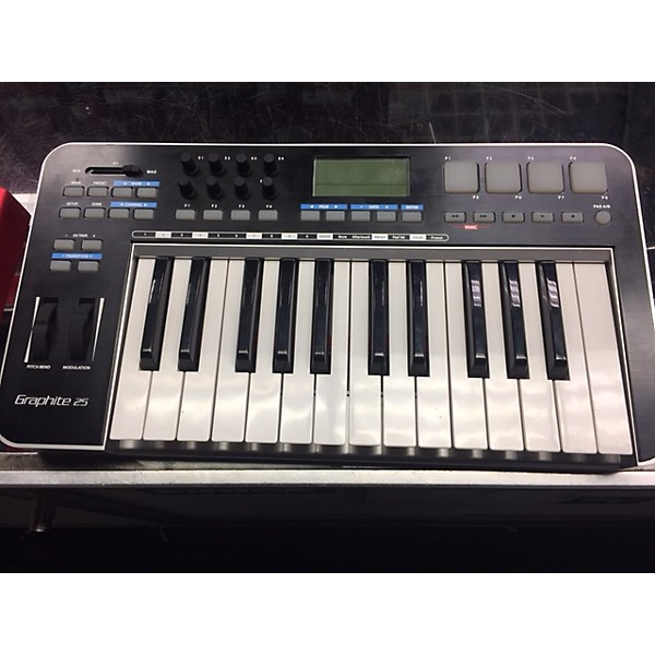Used Samson Graphite 25 Key MIDI Controller | Guitar Center