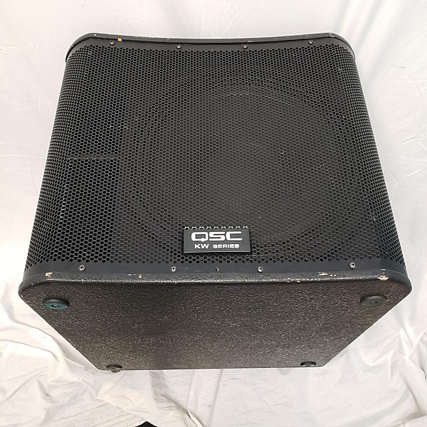 Used QSC KW181 1000W Powered Subwoofer | Guitar Center