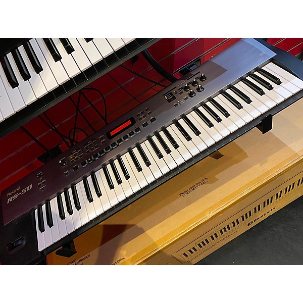 Used Roland RS 50 Synthesizer | Guitar Center