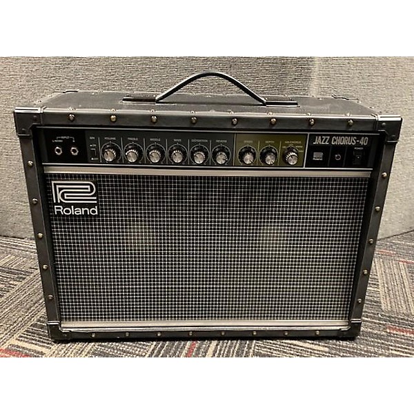 Used Roland JC-40 Jazz Chorus 40W 2X10 Guitar Combo Amp | Guitar Center