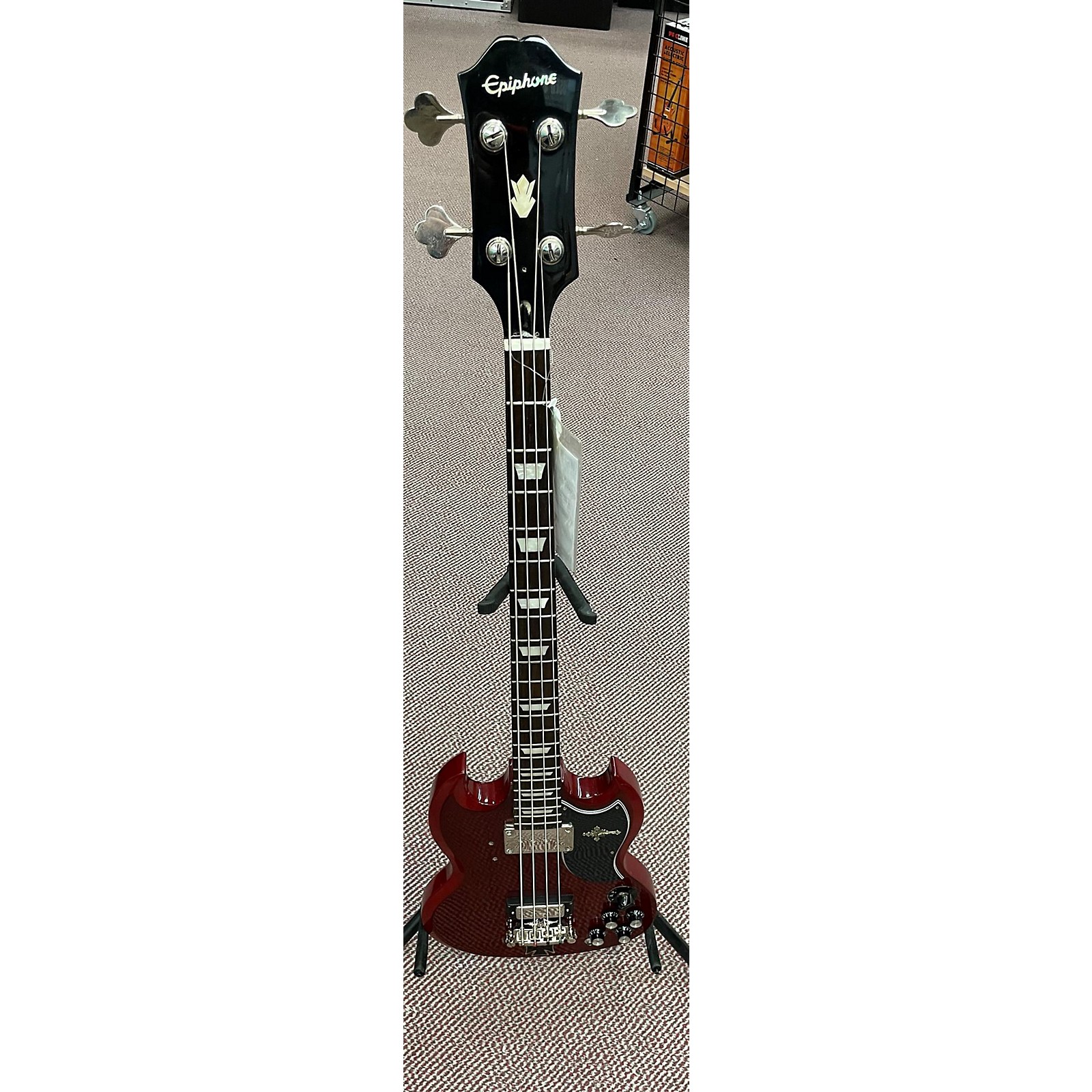 Used Epiphone EB3 Electric Bass Guitar Cherry | Guitar Center