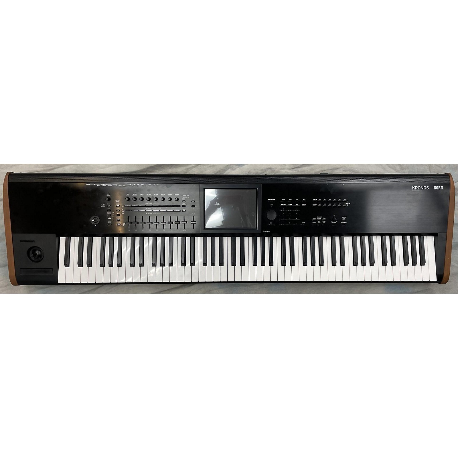 Used KORG Kronos X88 88 Key Keyboard Workstation | Guitar Center