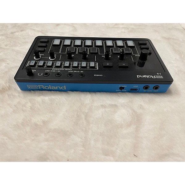 Used Roland Roland AIRA Compact J-6 Chord Synthesizer | Guitar Center