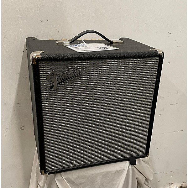 Used Fender Rumble V3 40W 1x10 Bass Combo Amp | Guitar Center