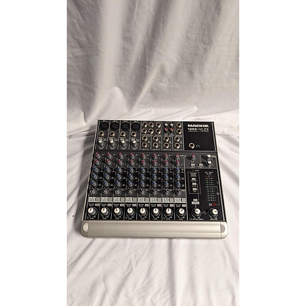 Used Mackie 1202VLZ3 Unpowered Mixer | Guitar Center