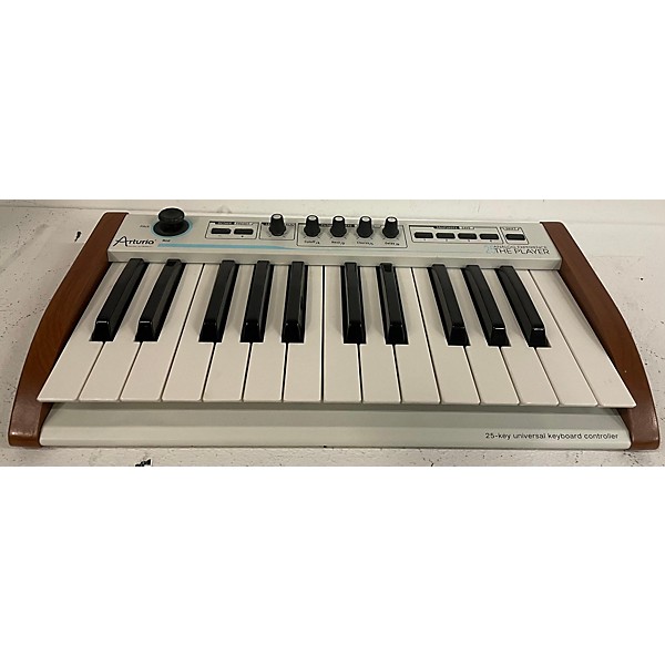 Used Arturia Analog Experience 25- The Player MIDI Controller | Guitar ...
