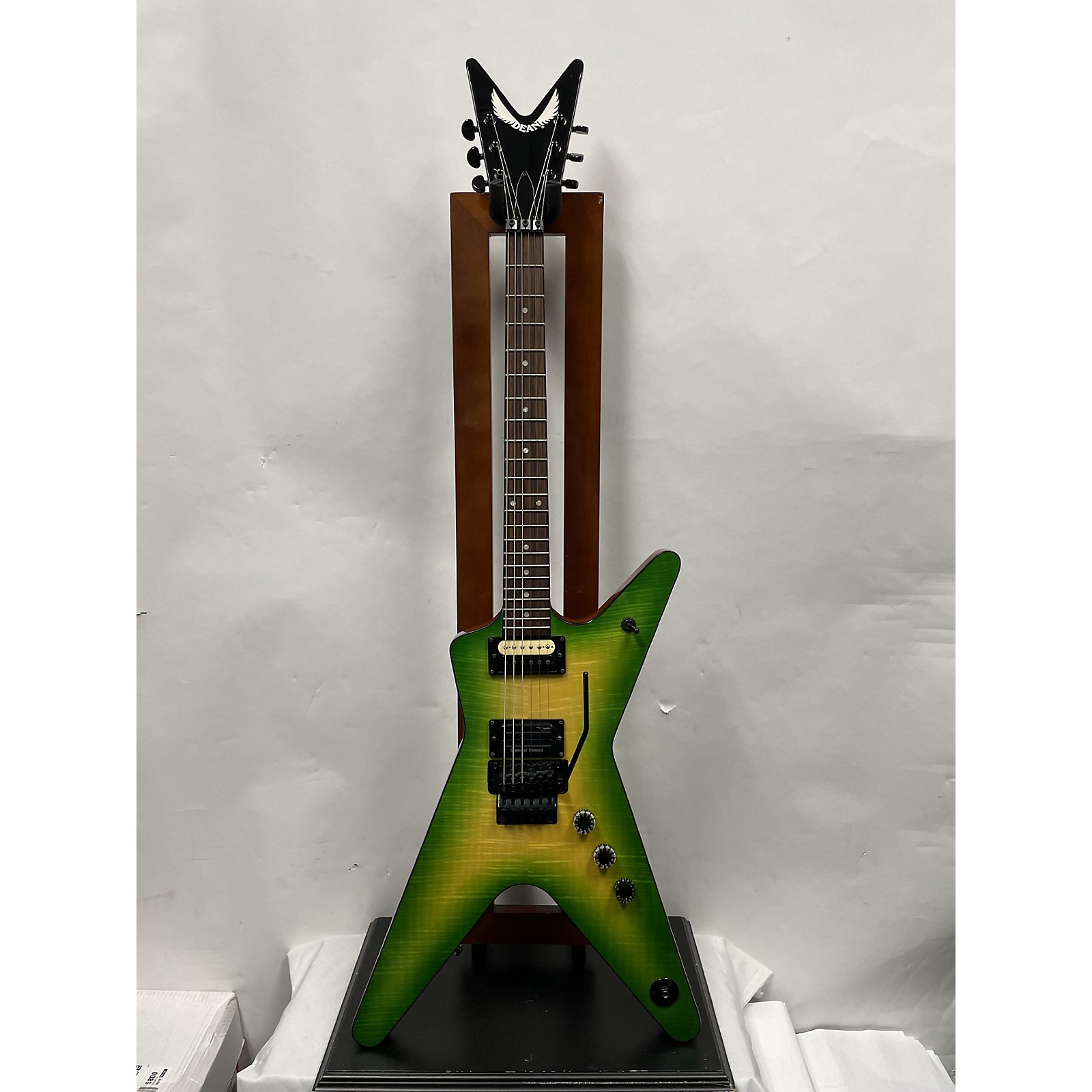 Used Dean Dimebag Slime ML Solid Body Electric Guitar Slime | Guitar Center