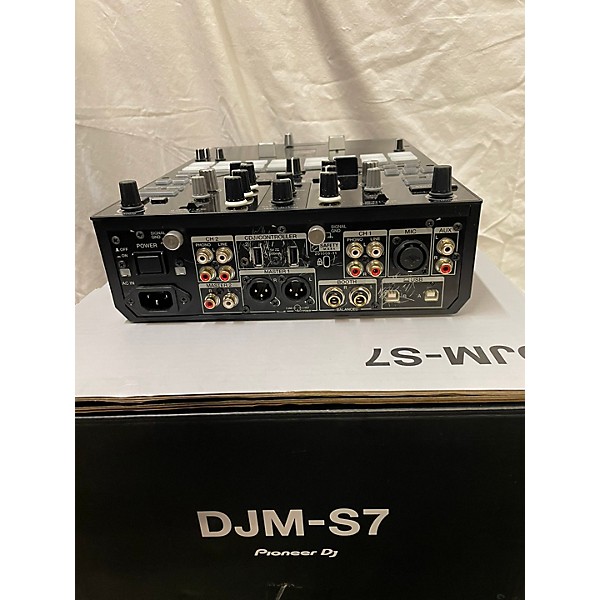 Used Pioneer DJ DJM-S7 DJ Mixer | Guitar Center