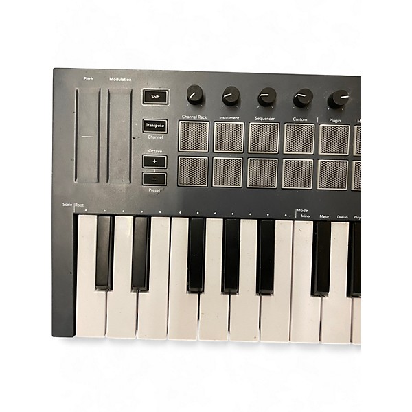 Used Novation Used Novation FL KEY MINI MIDI Controller | Guitar Center