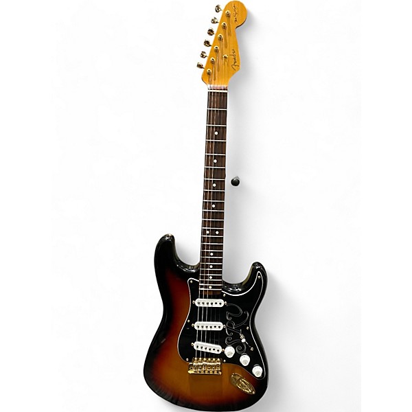Used Fender Used Fender SRV STRAT 3 Color Sunburst Solid Body Electric ...