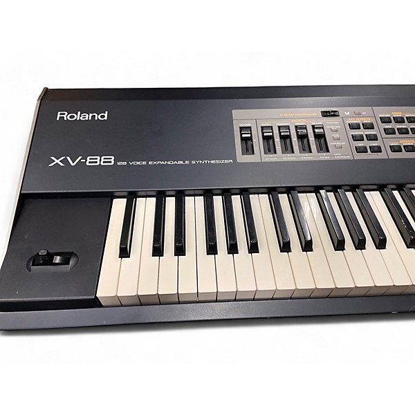 Used Roland XV-88 Synthesizer | Guitar Center