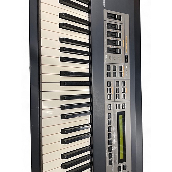 Used Roland XV-88 Synthesizer | Guitar Center