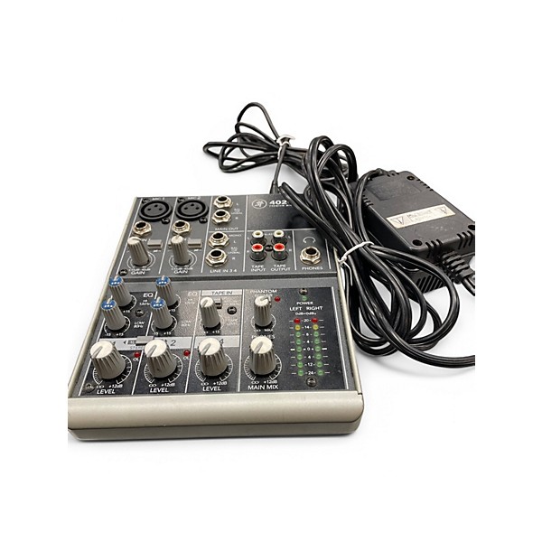 Used Mackie Used 2012 Mackie 402VLZ3 Unpowered Mixer | Guitar Center