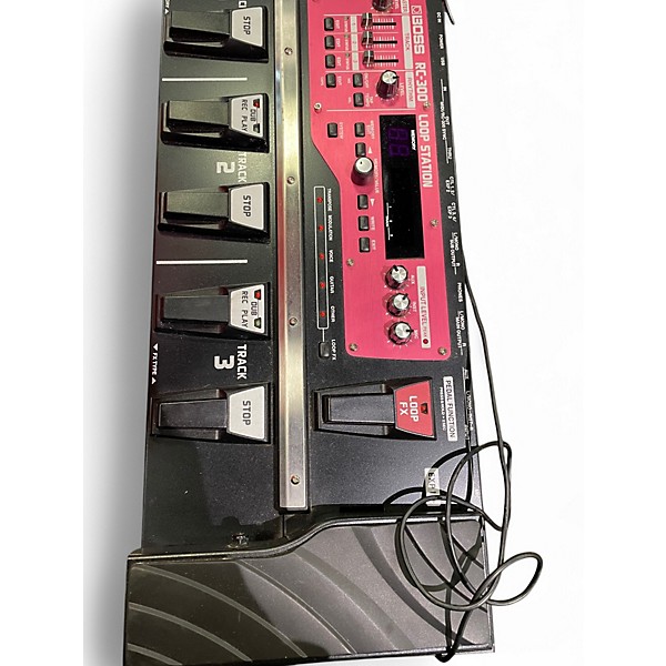 Used BOSS Used BOSS RC-300 Pedal Board | Guitar Center
