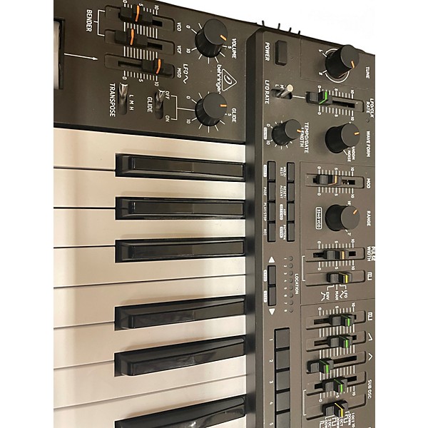 Used Behringer Used Behringer MS-1 Synthesizer | Guitar Center