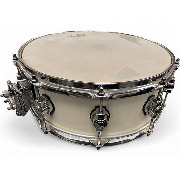 Used DW Used DW 5X14 Deisgn Series Lacquer Snare WHITE Drum WHITE 8 ...