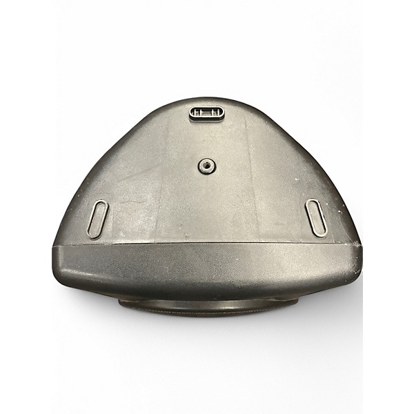 Used Behringer Used Behringer Eurolive B215A Powered Speaker | Guitar ...