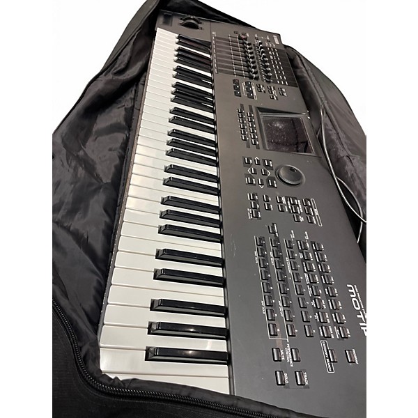 Used Yamaha Used Yamaha Motif XF6 61 Key Keyboard Workstation | Guitar ...