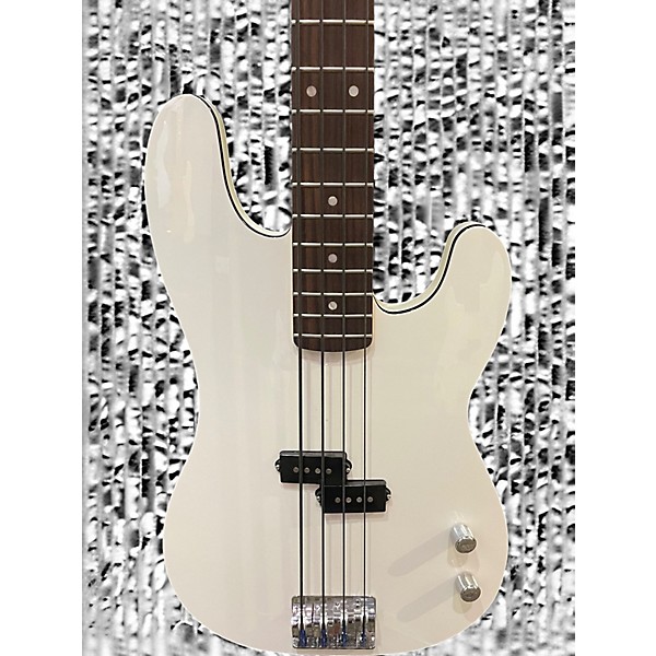 Used Fender Used Fender Aerodyne Precision Bass Alpine White Electric ...