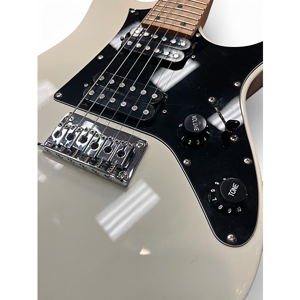 Used Ibanez Used Ibanez GDTM21 Mikro Pearl White Solid Body Electric ...