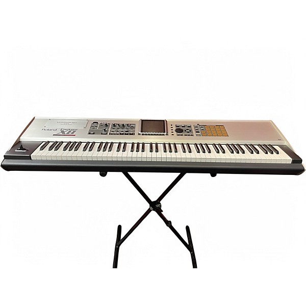 Used Roland Used Roland FANTOM X8 Keyboard Workstation | Guitar Center