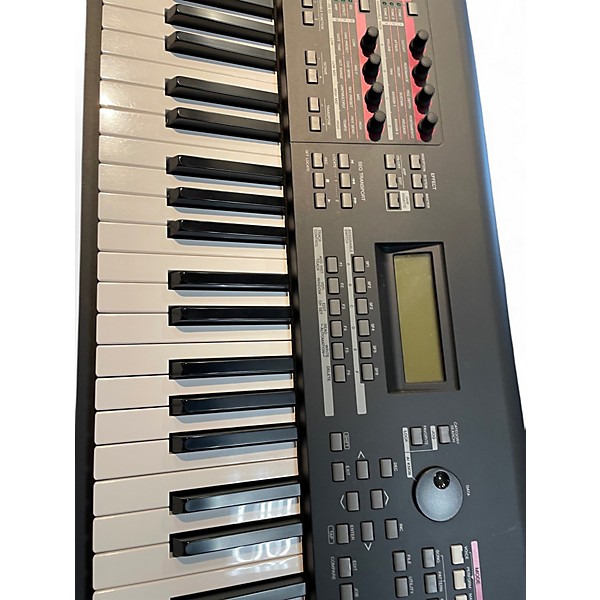 Used Yamaha MOFX8 88 Key Keyboard Workstation | Guitar Center