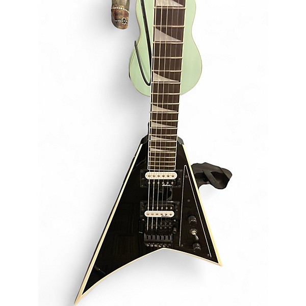 Used Jackson JS32 Randy Rhoads Floyd Rose Black Solid Body Electric ...