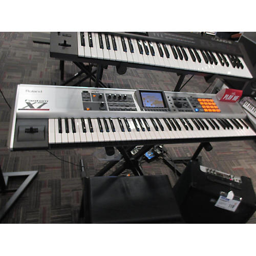 Used Roland Fantom X7 Keyboard Workstation | Guitar Center