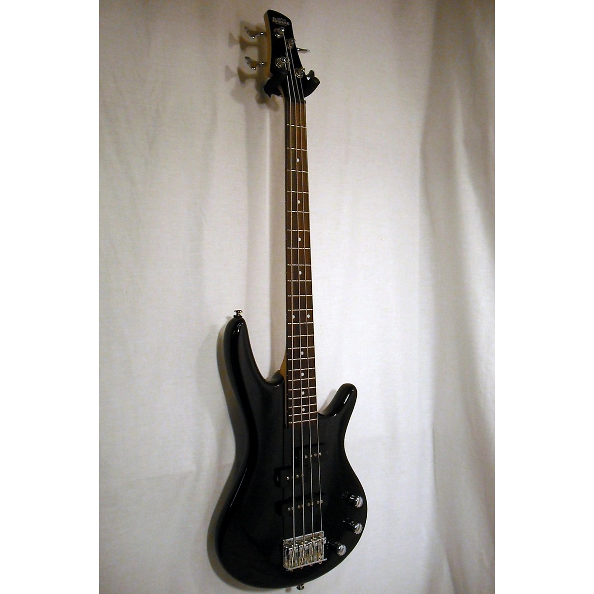 Used Ibanez Gsrm20 Mikro Short Scale Electric Bass Guitar Guitar Center