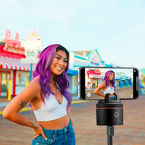 Pivo Pod One Interactive Auto-Tracking Smartphone Mount Black | Guitar ...