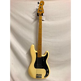 Used Squier 4 String Electric Bass | Guitar Center